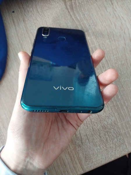 Vivo y12 aybi yoʻq