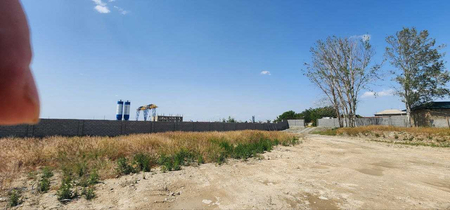 В дол трассы Ташкент - Самарканд промзона 2 Га
