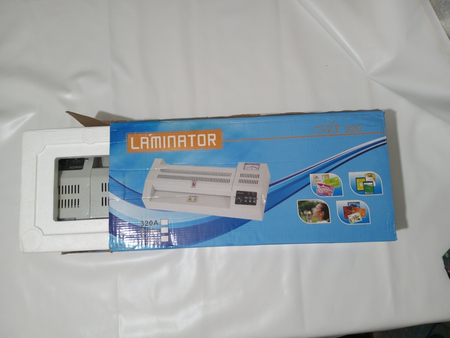 Laminator sotiladi / Ламинатом сотилади