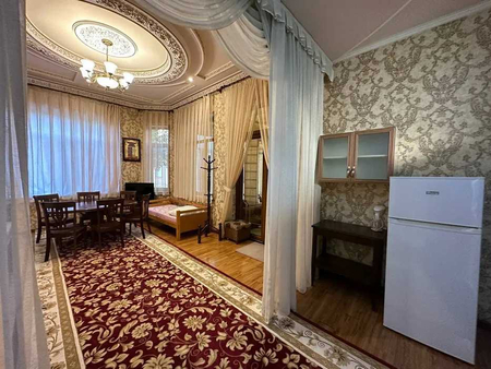 БУМ ижара 3 хонали квартира, Талаба кизларга 5 киши id sh 909