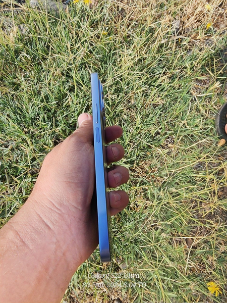 Honor x 8 b holati ideal