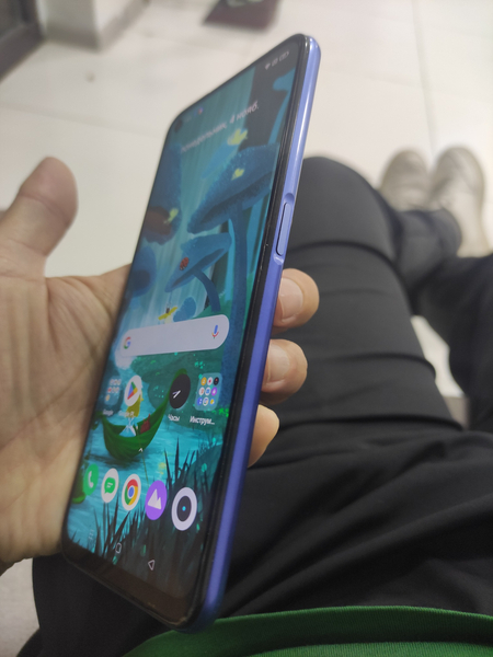 REALMI 6 8/128 gb