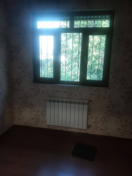 Продаются квартиры на одной площадке. 4 этаж 1+2  возле дороги!