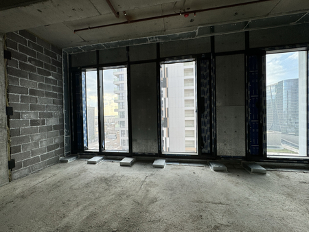 Продаётся 3х комн кв в NestOne без посредника