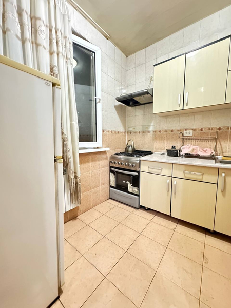 Продаётся Чиланзар 10 3/2/4 балкон 1.5х3 Панель