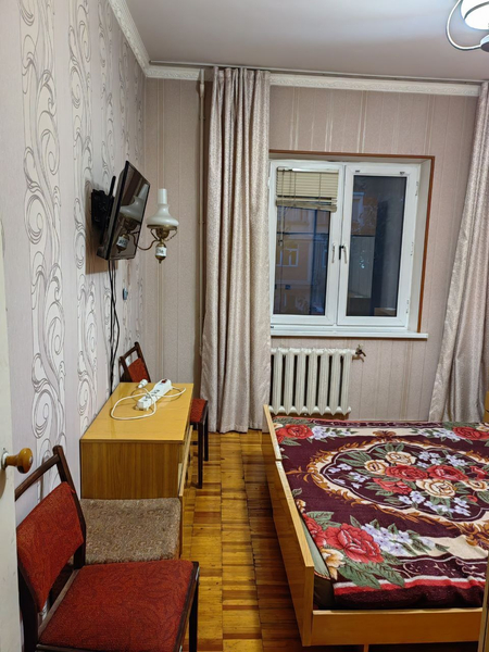 Продаю Квартиру Яшнабадский р-он Авиасозлар-1 Франция 92м2. 4-ком 3-эт