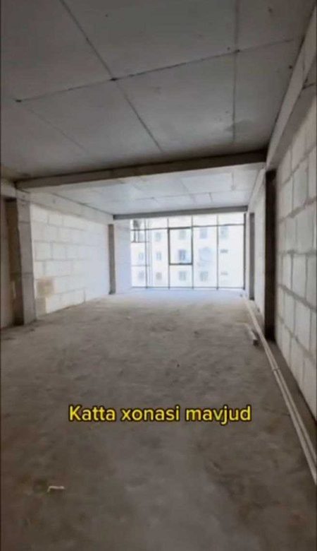 Продается коммерческое помещение вдоль дороги. Ор-р: мост Аэропорта