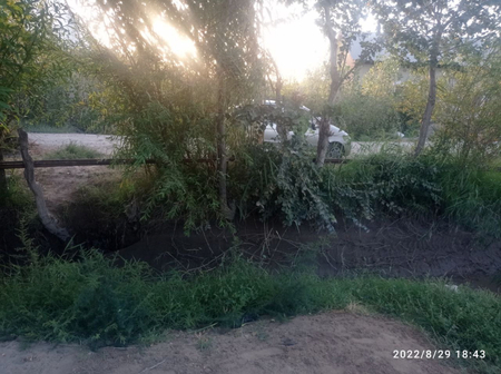 8 sotixlik uchaska,xolati yaxshi