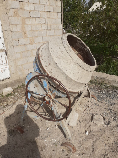 Shlakablok Aparat sotiladi xolati yaxshi