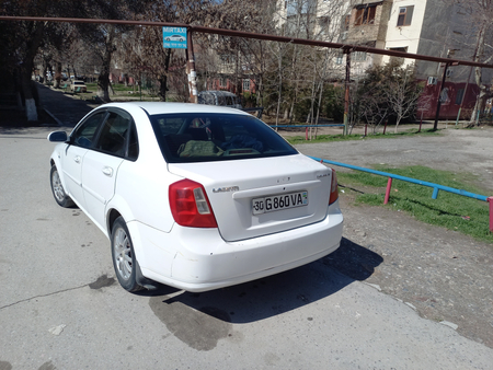 Машина своя состояние нормальное, на ходу ,звоните договоримся