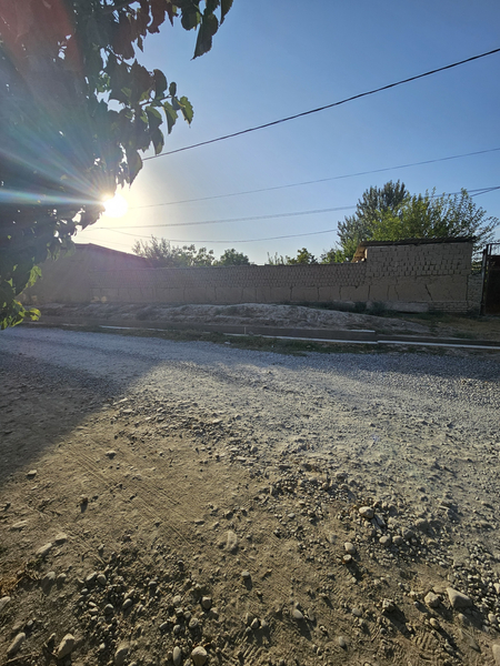 Srochno Xaymardan 14sotiq er sotiladi