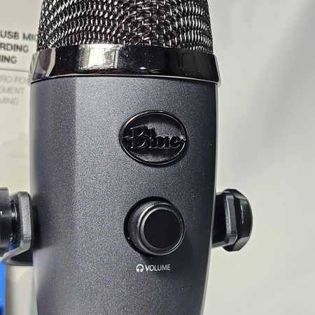 Blue yeti nano mikrafon usb