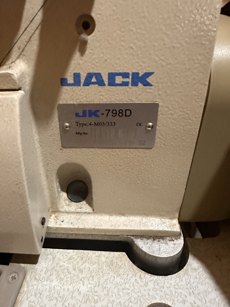 Четырехниточный оверлок Jack JK-798D 4-M03/333 швейная машина(новый)