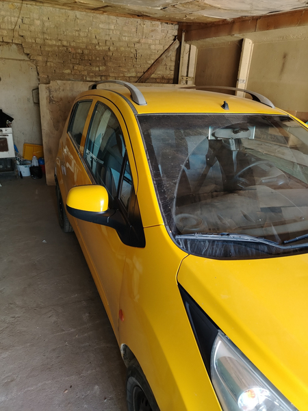 Chevrolet spark lyuks