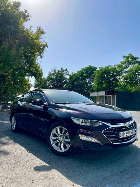 Продаю Chevrolet Malibu 2 Premier 2021