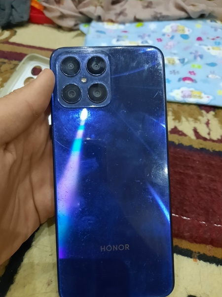 Xonor x8 128gb Srocni