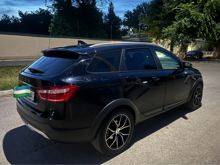 Lada Vesta SW cross Enjoy Pro