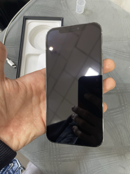 IPhone 12 pro zor sastyna Айфон 12 про в хорошем состоянии