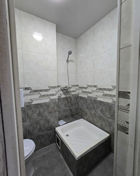 Tezda 1xonalik 6metrli balkoni bilan,7qavatda, 8qavatli yangi g‘ishtli