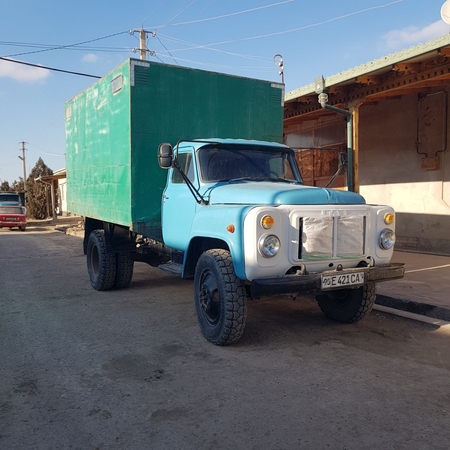 GAZ 53 bortovoy 1989