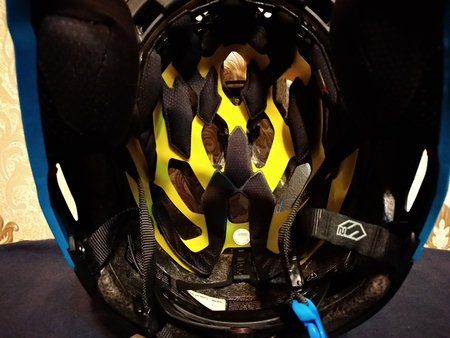 MTB шлем от BELL