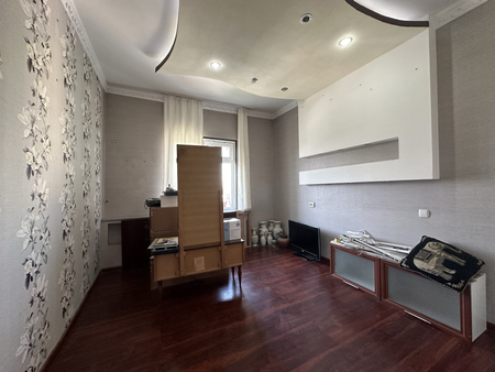 Продам 4х ком / Саракулька / Мирабадский район / Локомотив гостиница