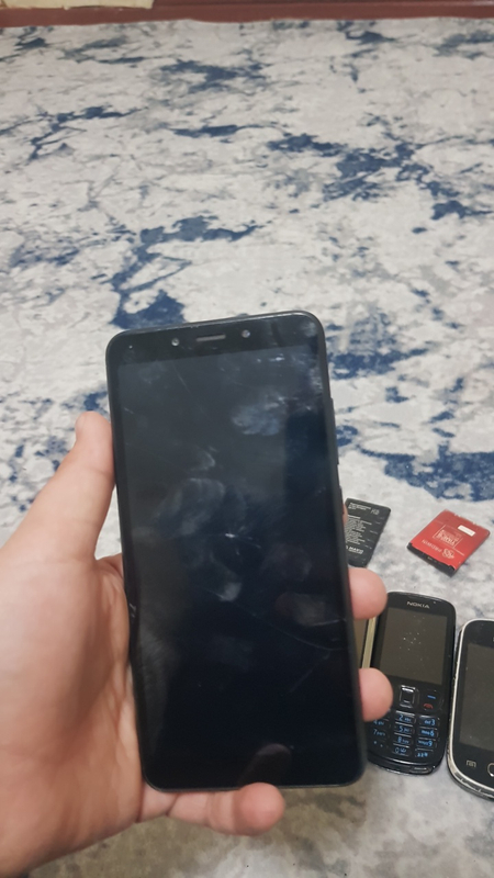 Zapchasla sotiladi telefonlar