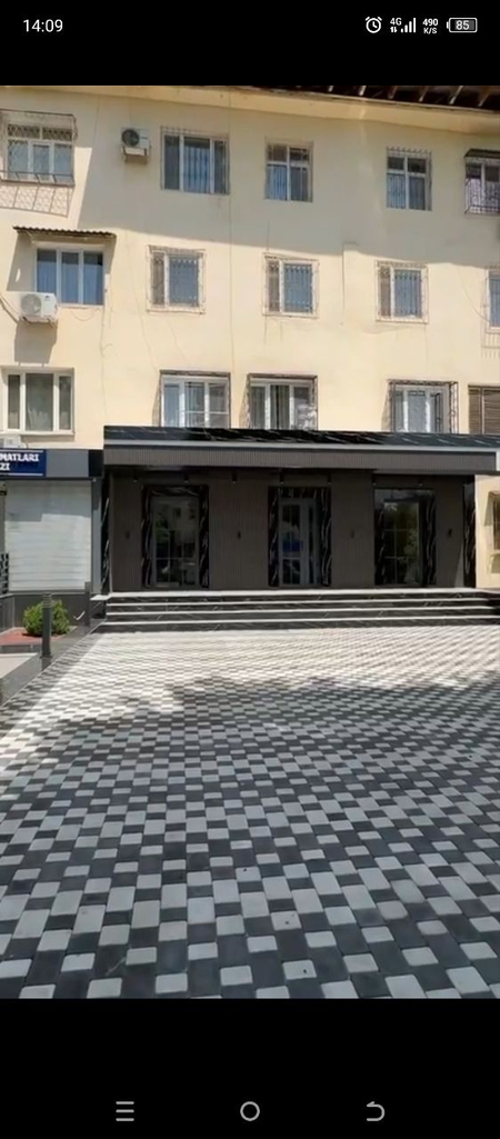 Здаеотса Аренда под офис Либа под бизнес 1 линияа ц6