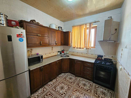 4 xonali qilingan 160m² 2-qavat sotiladi.