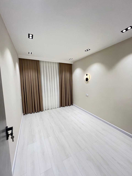 Продажа квартиры на Новомосковской ID:LR 30