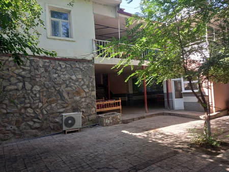 Choyxona sotiladi tayyor biznes