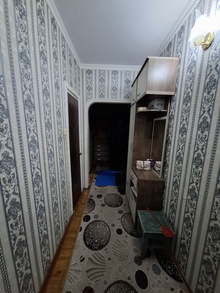 Продаю 2 ком квартира на 4 этаже 5 этажного дома. Тузель 1