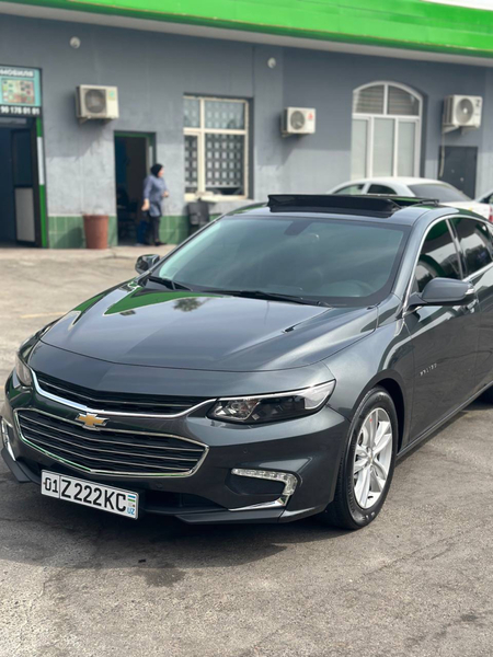 Malibu 2,4 atmasferniy  rangi mo’kriy probeg 130 000km kraskasi toza