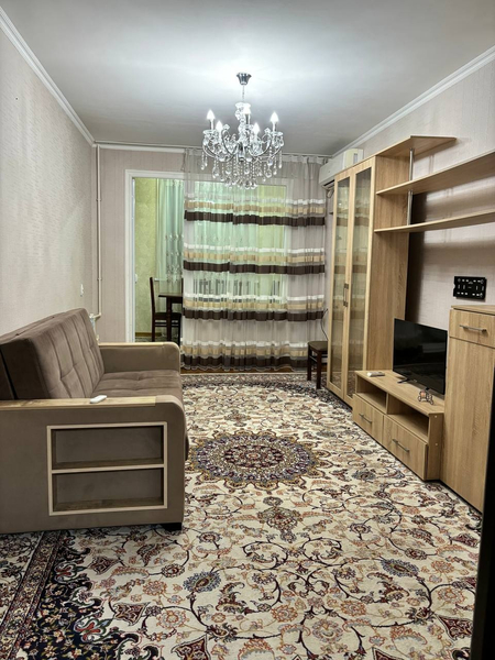 Аренда Чиланзар 8  2/2/4