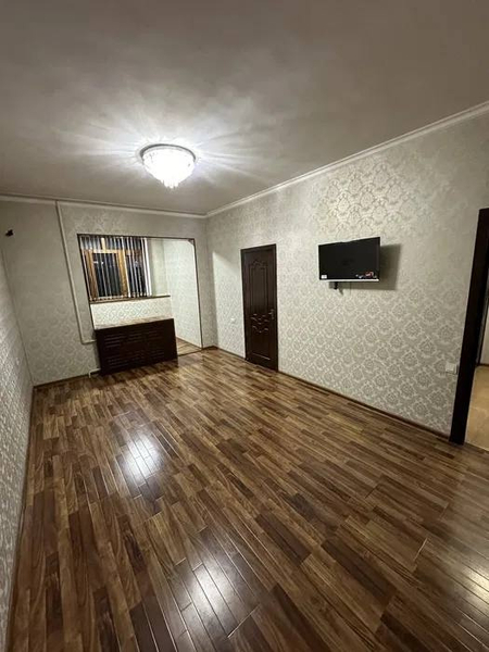 Продам квартиру!!! Чилонзар 2х ком с хорошим ремонтом есть ипотека