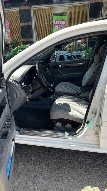 Продается Lacetti 3 позиция Автомат
