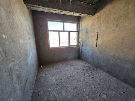 2 хоналик 7 этаж Эски Цум