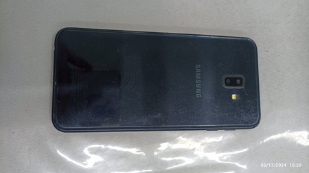 Samsung j6 plus.   .