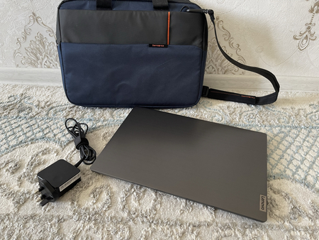 Продам ноутбук Lenovo Ideapad V15 G1