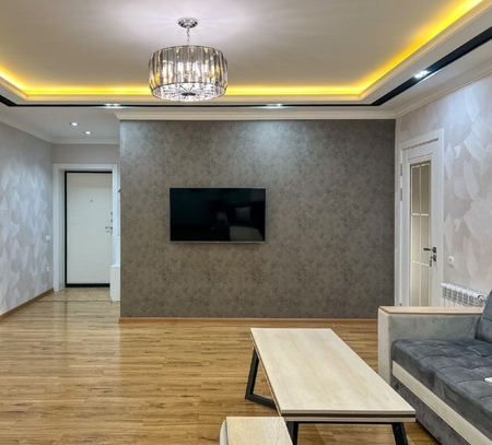 Ул.Чимкентская 2комнатная квартира, ЦУМ, Школа № 110, Cafe BON.