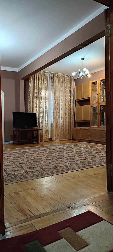 Сдам в аренду свою 3х ком. квартиру на Тузель1  Яшнабадский р-н.