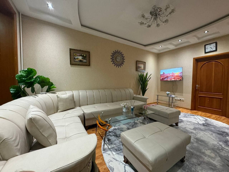Продажа квартиры

Чиланзар 16 Квартал 
2³/3/4  Балкон 1.5*3 метра 
Ор-