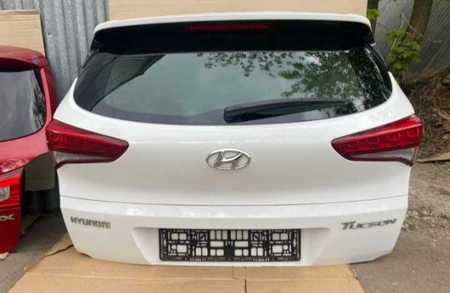 Hyundai Tucson радной завадской цвет кузов детали