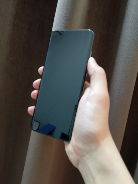 Xiaomi Mi 10 ultra keldi xotira 8/256 gb bu maxsus nashr hisoblanadi
