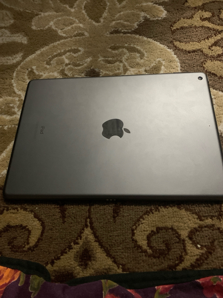 3.000 Ipad 8 chotki sastayana