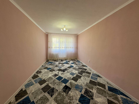 2 xonalik 4 etaj Sharq1 Dolchi Vita yonida 7 maktab 6 metrli balkon re