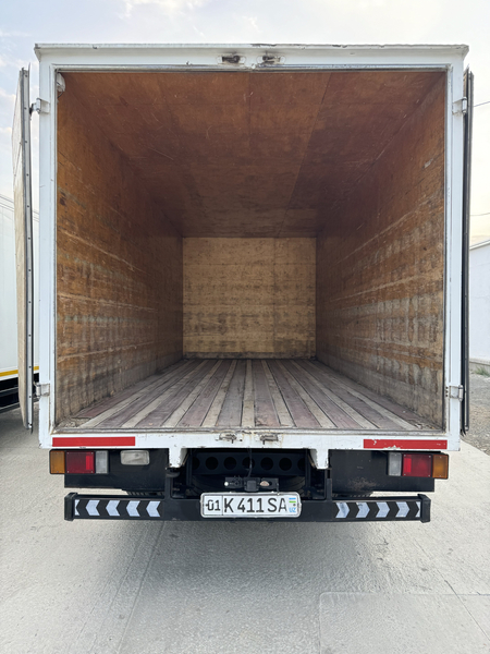 Isuzu автофургон