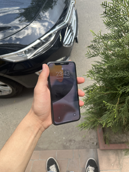 iPhone 11 pro ochlmagan