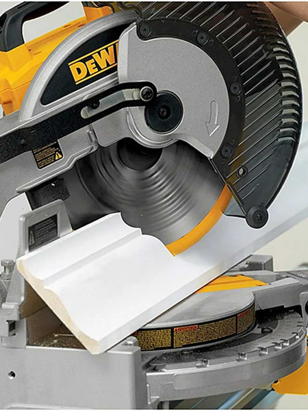 Пила торцовочная 254мм DeWalt DW714-KS