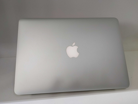 MacBook Pro A1706 Core i7-6567U DDR316.gb, SSD 512 gb  -2016 yil ideal